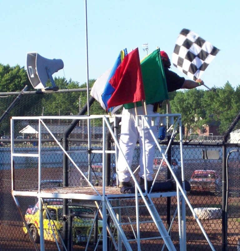 Racing Flags and Meanings: A Complete Reference for Drivers and Fans ...